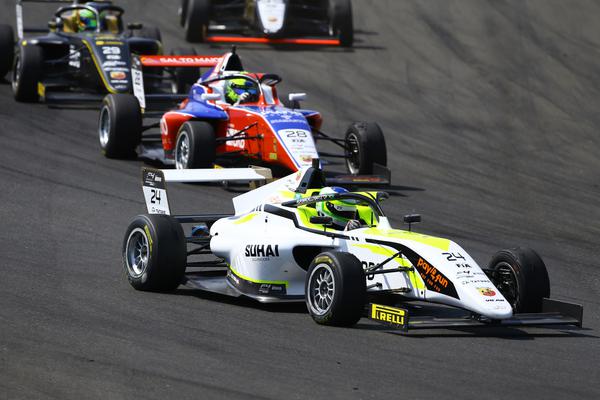 Pipe Barrichello Bartz é novamente 2º no Velocitta e celebra "pódio dos ...