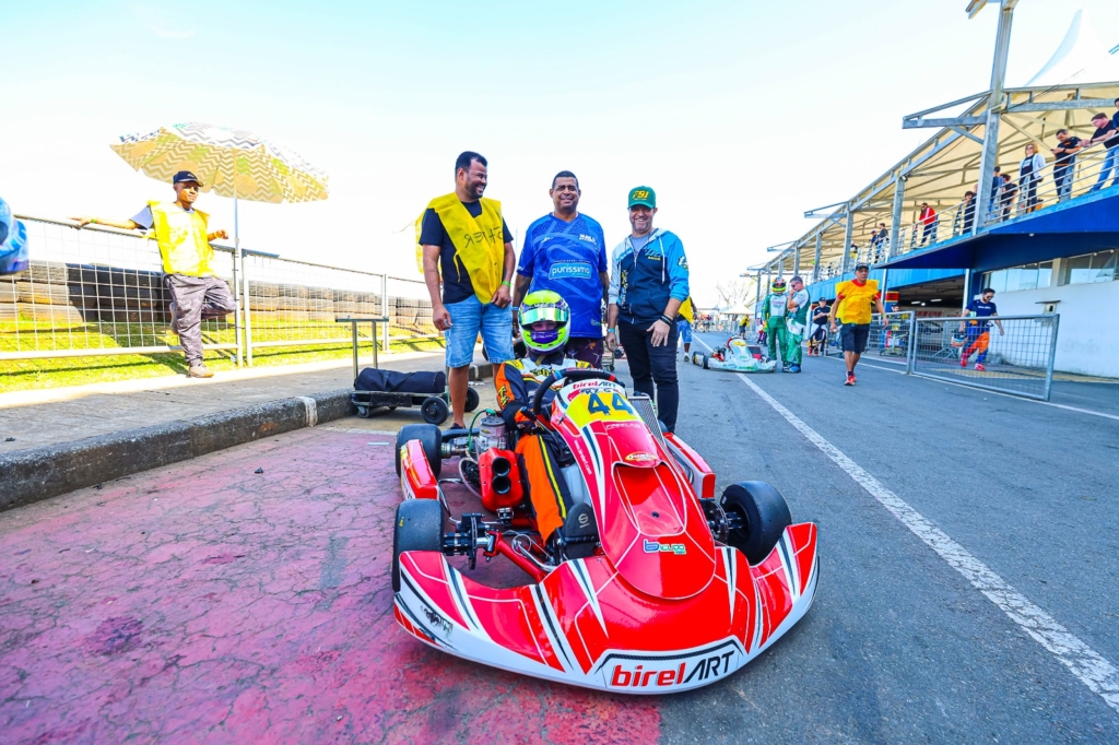 Enzo Faita foi 2º na Copa Beto Carrero e iniciou sua preparação para o ...